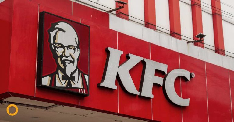 Historia de KFC, la receta millonaria de Coronel Sanders a los 62